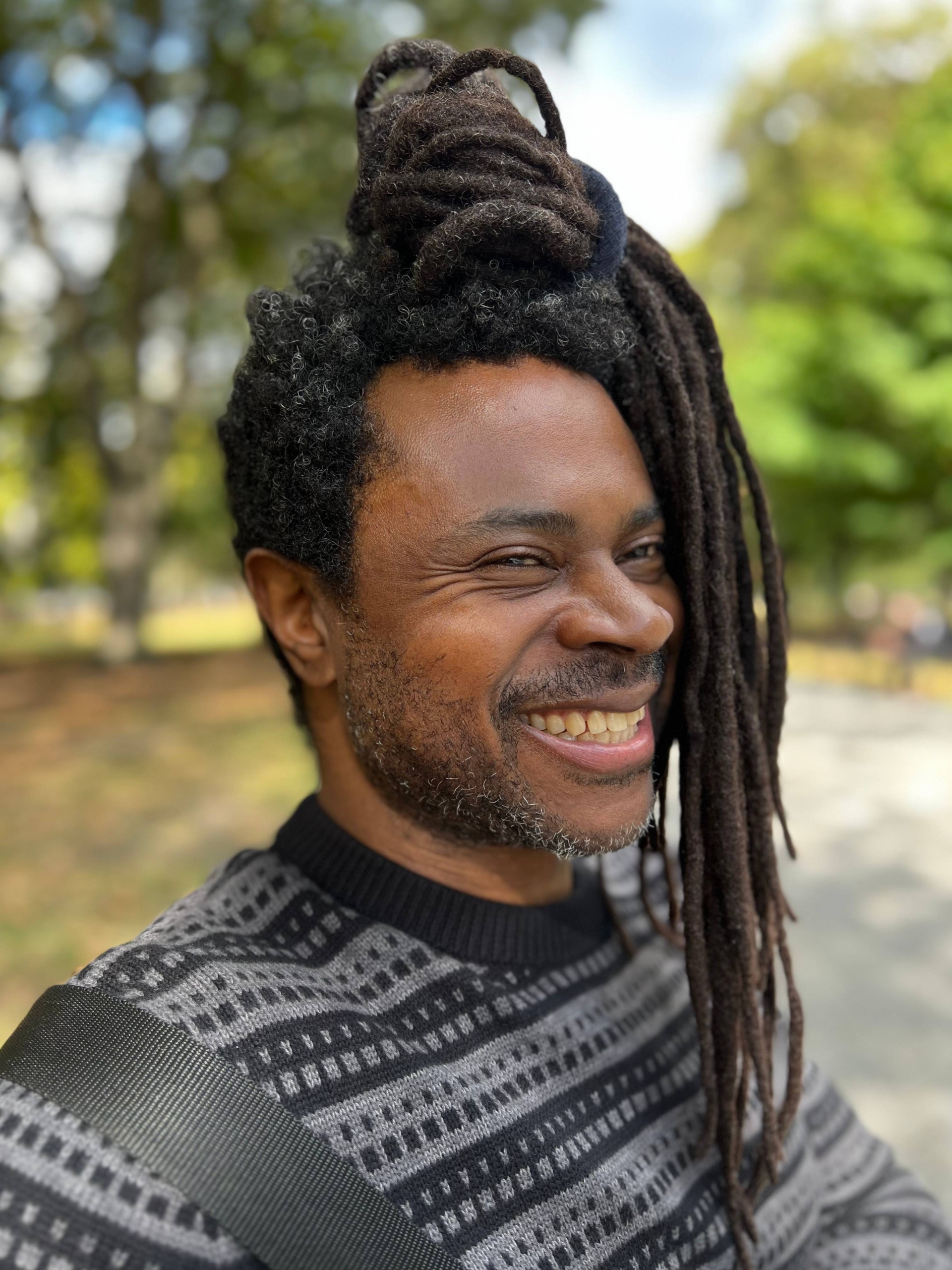 Know your heroes: Earl Brown – UHN Foundation
